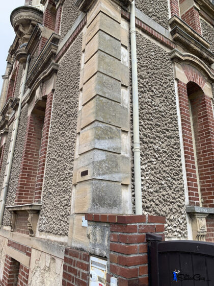 How Do I Achieve This Heavy Stucco Texture?